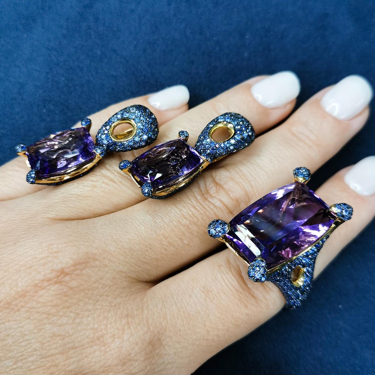 Amethyst Blue Sapphires 18 Karat Yellow Gold Suite For Sale at 1stDibs
