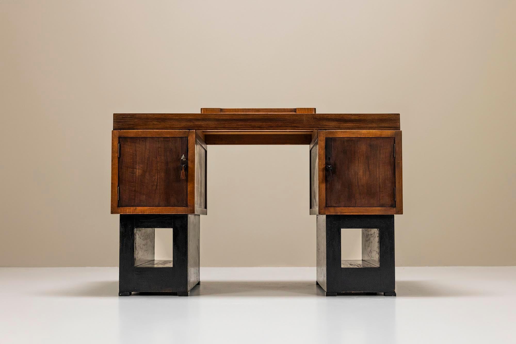 Amsterdam School Cubist Desk by Anton Hamaker for 't Woonhuys, 1930s ...