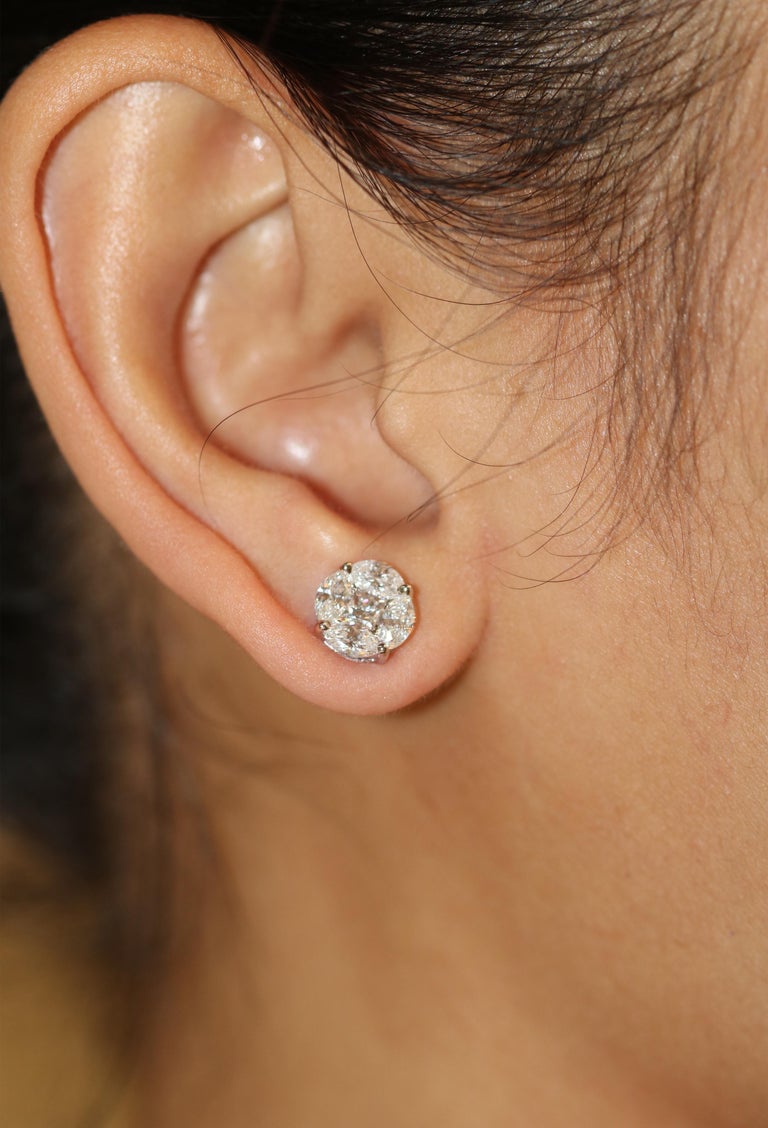 Round Diamond Stud Earrings at 1stDibs