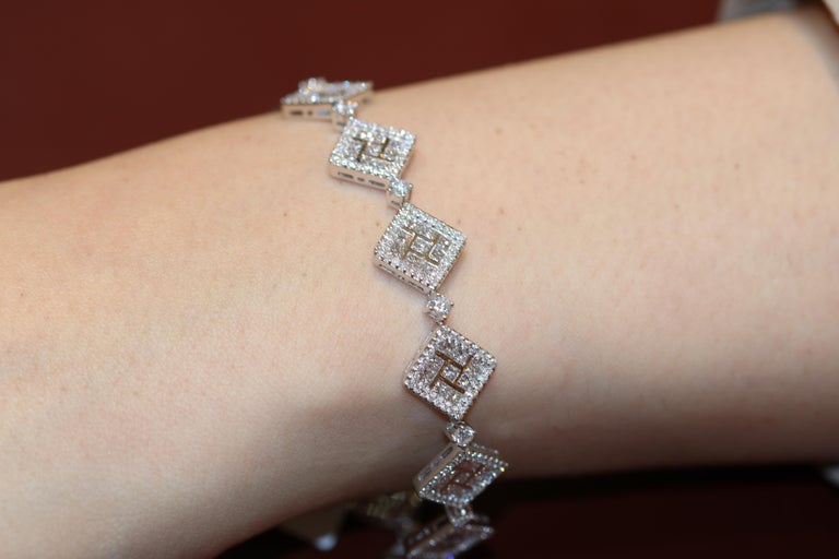 Amwaj White Gold Bracelet with Diamonds For Sale at 1stDibs