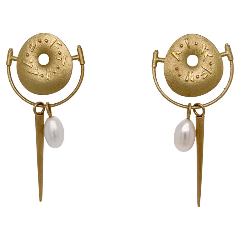 Amy Roper Lyons 18 Karat Gold and Pearl Drop Earrings For Sale at 1stDibs