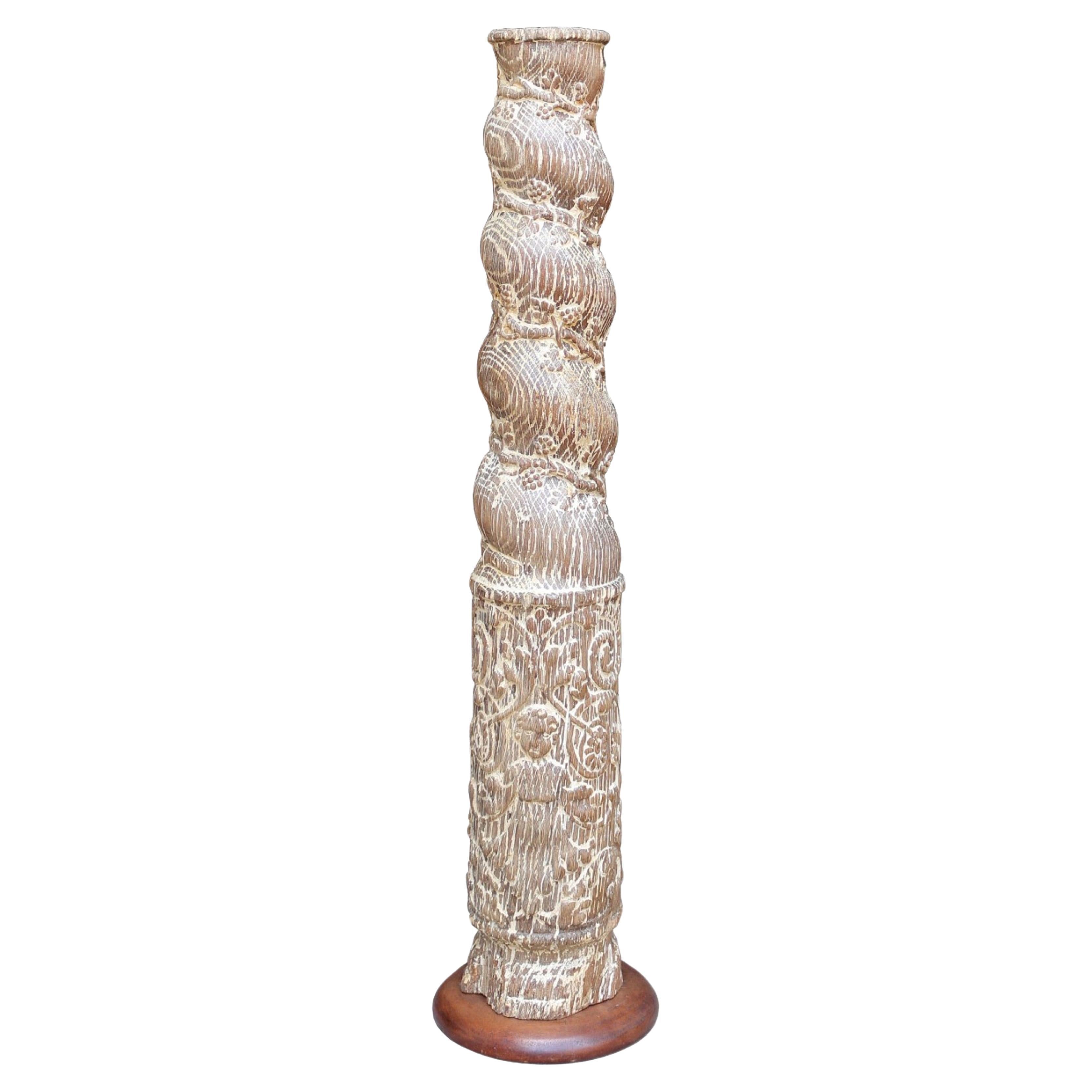 An 18th Century Carved Oak Solomonic Column For Sale at 1stDibs