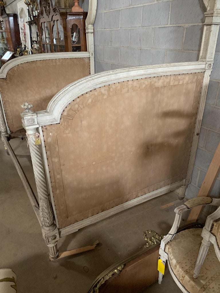 18th Century French Louis XVI Lit a la Polonaise For Sale at 1stDibs