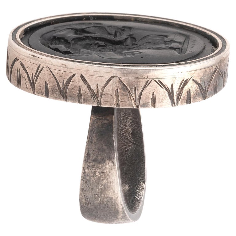 An Antique Intaglio Men's Ring For Sale at 1stDibs