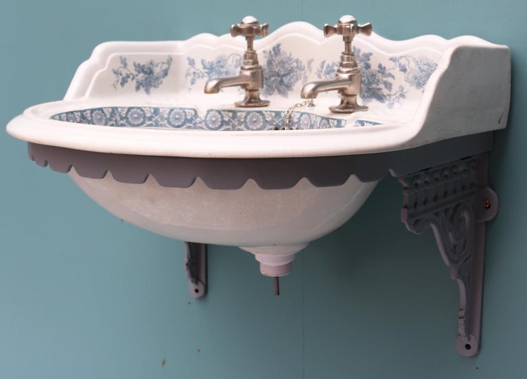 Antique Victorian Blue and White Patterned Wash Basin at 1stDibs