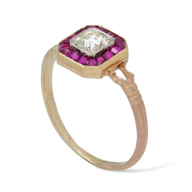 Art Deco Diamond and Ruby Octagonal Cluster Ring For Sale at 1stDibs