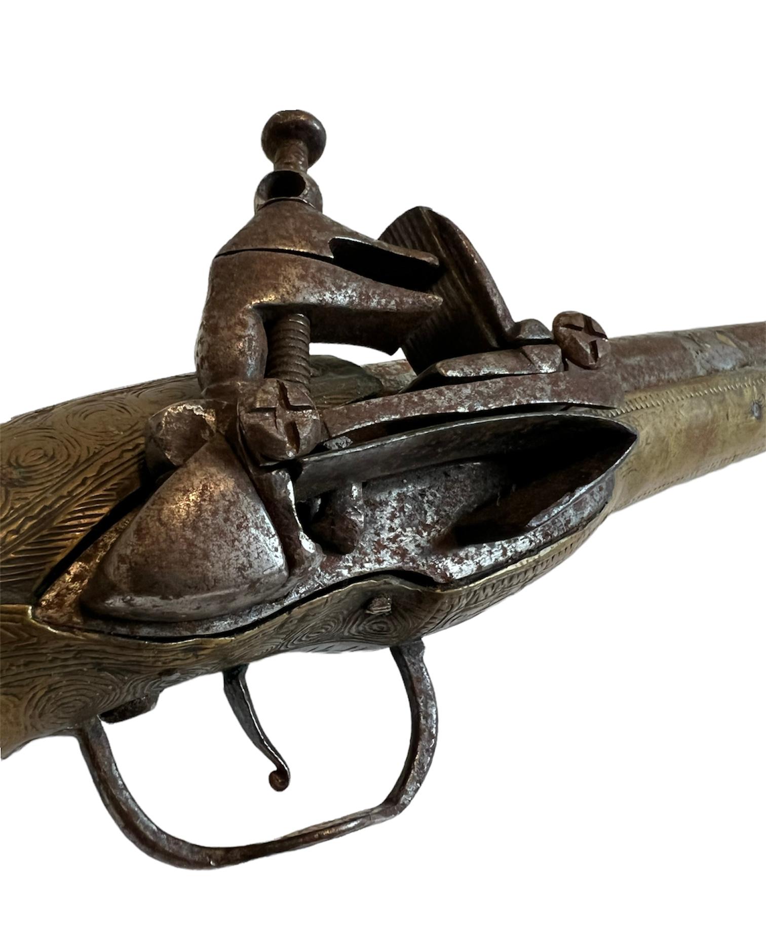 An early 18th century Turkish Flintlock Pistol For Sale at 1stDibs ...
