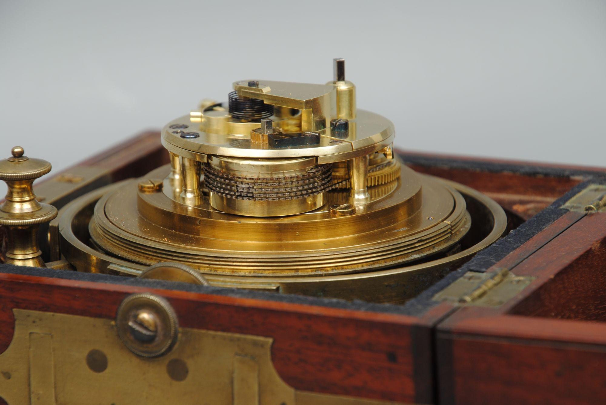 An Early 19th Century 2 Day Marine Chronometer For Sale at 1stDibs