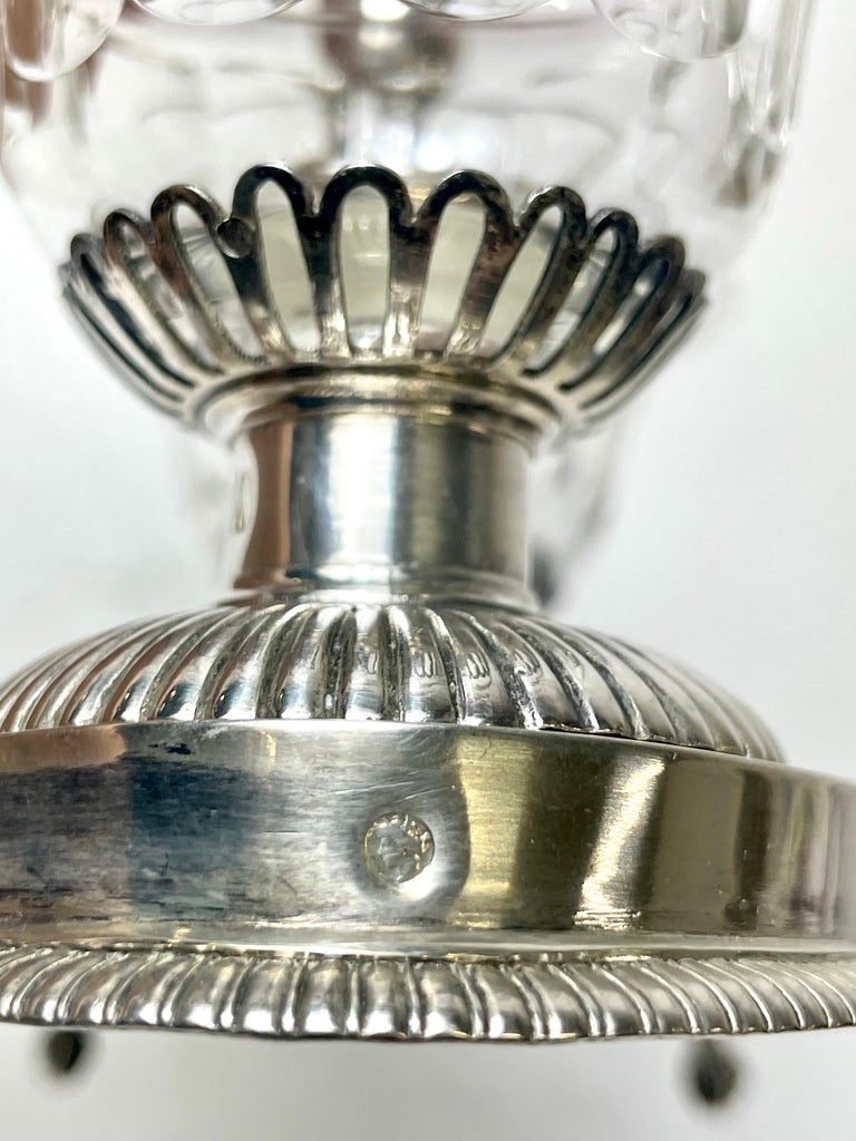 Elegant Double Salt Cellar in Silver and Cut Crystal For Sale at 1stDibs