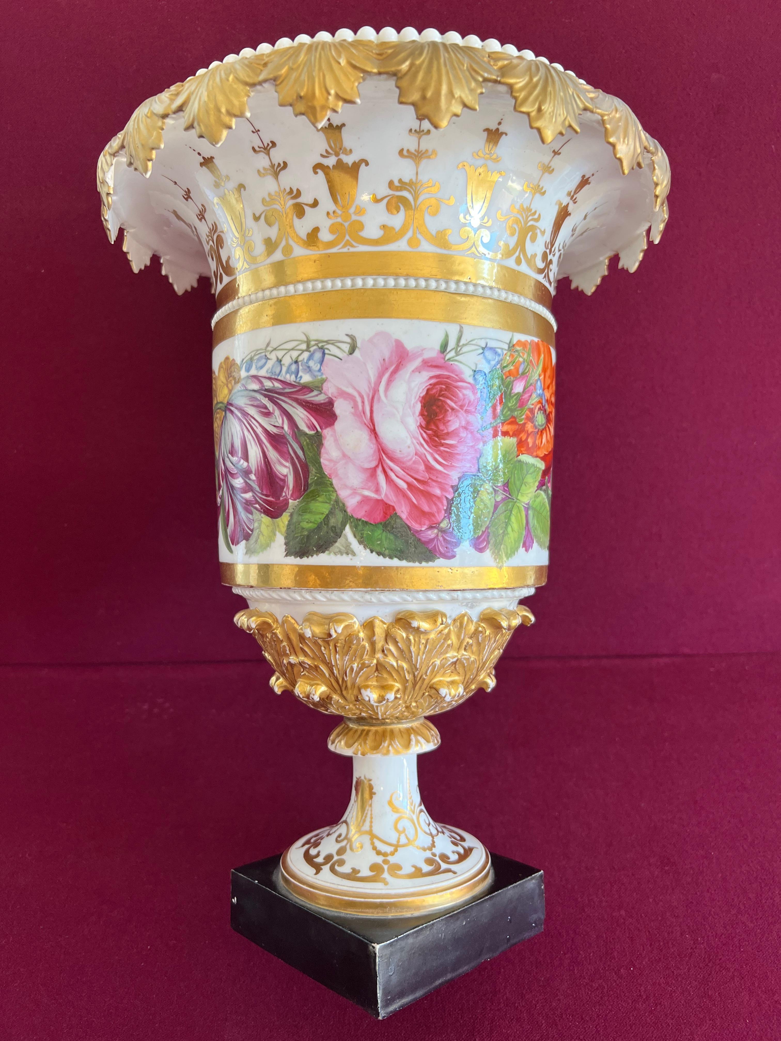 English Porcelain Vase C.1820 Attributed to Grainger's Worcester at 1stDibs