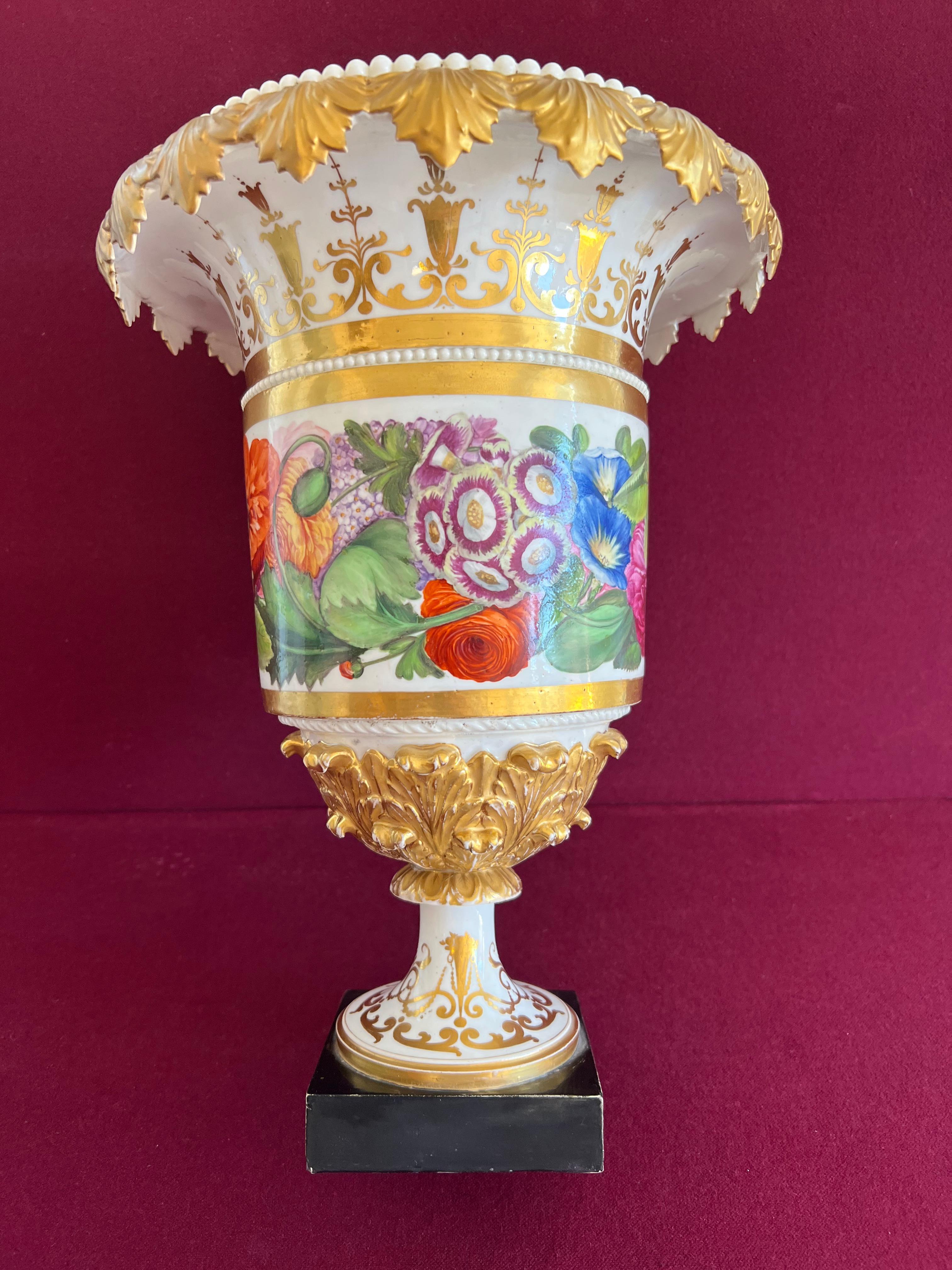 English Porcelain Vase C.1820 Attributed to Grainger's Worcester at 1stDibs