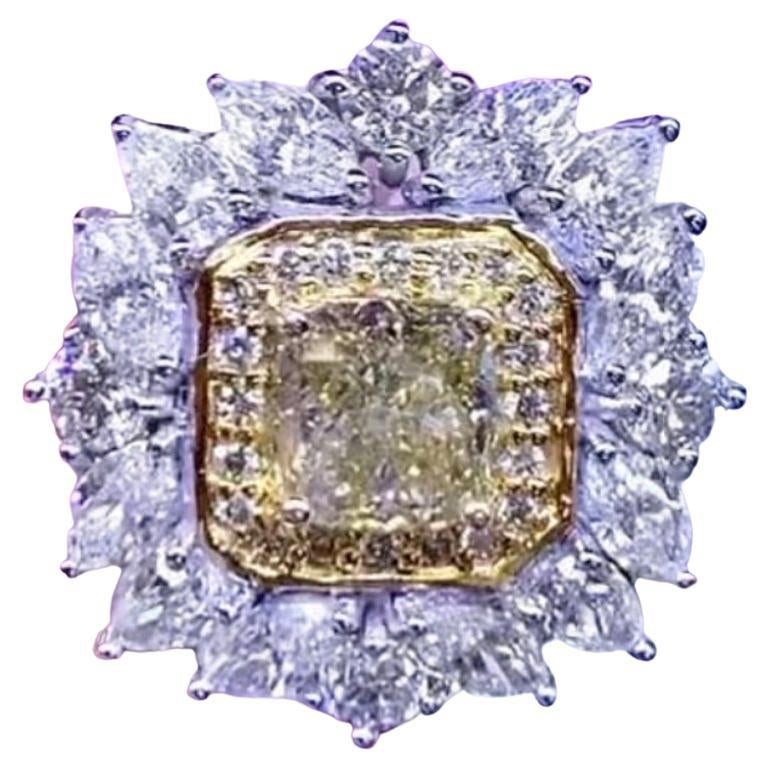GIA Certified 2 Carat Diamonds 18k Gold Ring For Sale at 1stDibs