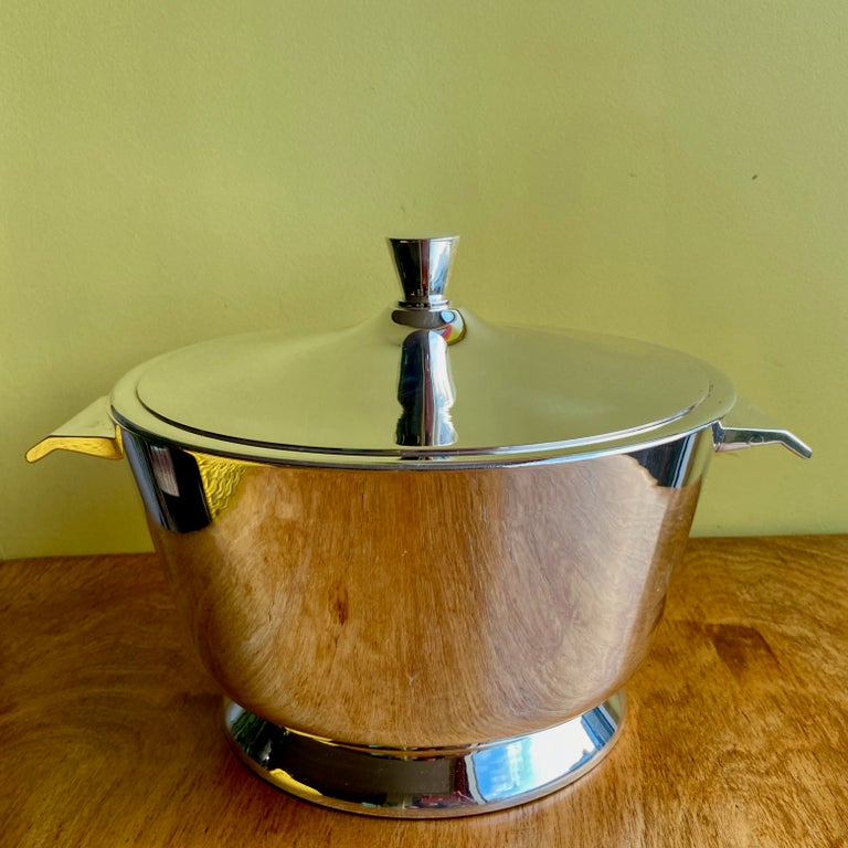 A large Gio Ponti silver plated deep vegetables or soup tureen for ...