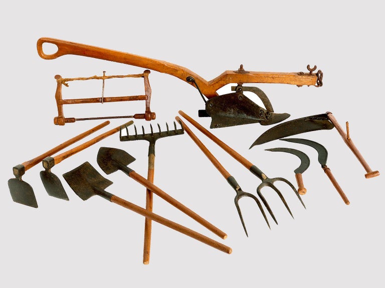 An extraordinary 12 miniature farm tool set. Italy, beginning of XIX ...