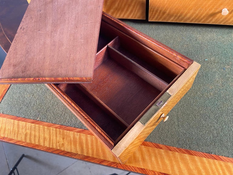 Incredible Georgian Travelling Box with Hidden Locking Mechanism For ...