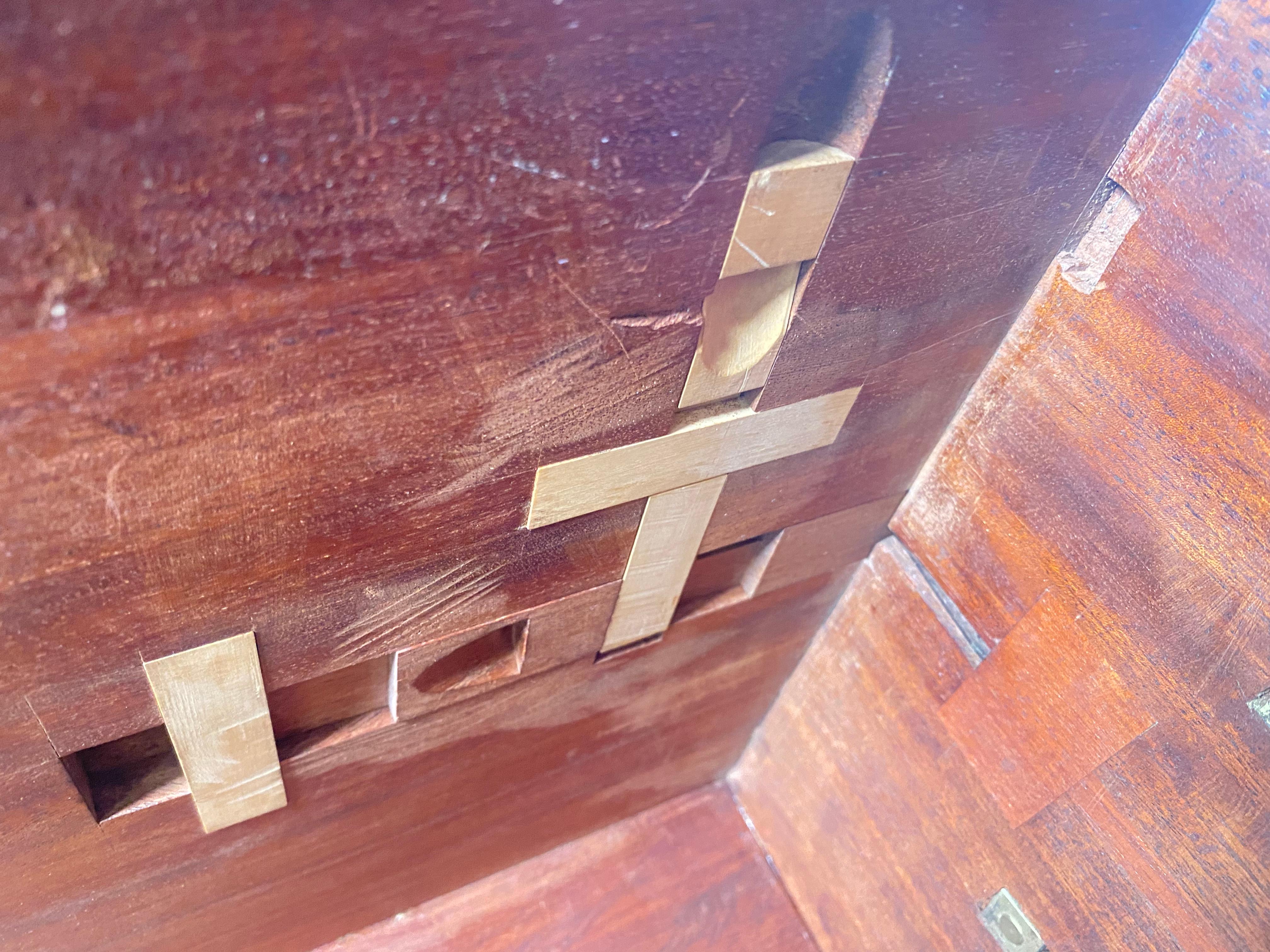 Incredible Georgian Travelling Box with Hidden Locking Mechanism For ...