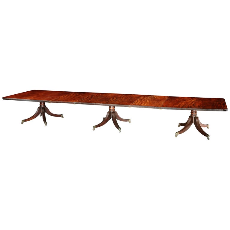 Irish Three Pillar Dining Table For Sale at 1stDibs