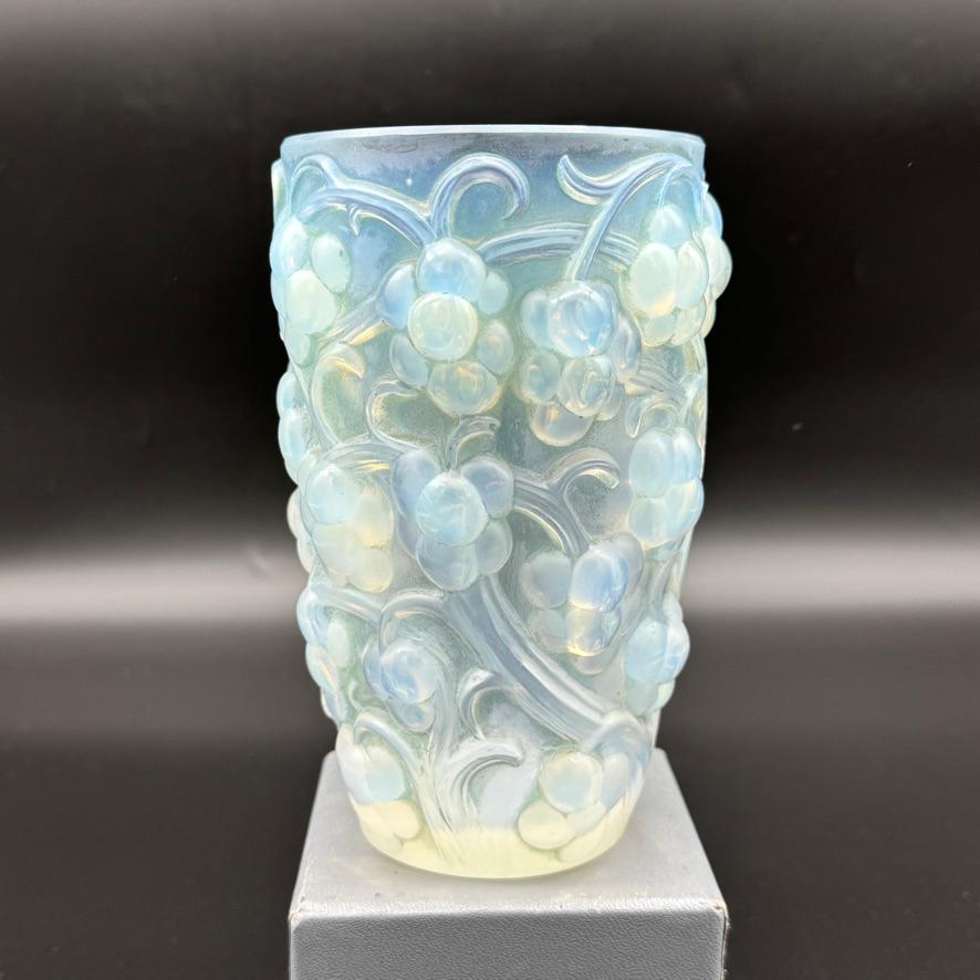 An Opalescent Art deco Raisins Vase by R.Lalique at 1stDibs