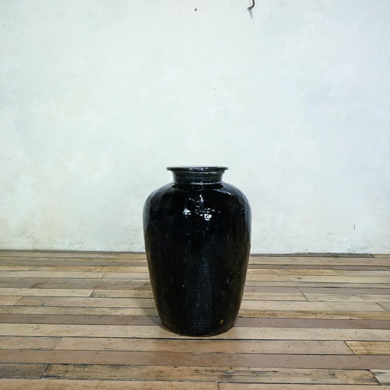 19th Century Chinese Ceramic Rice Wine Jar - With Cover For Sale at 1stDibs