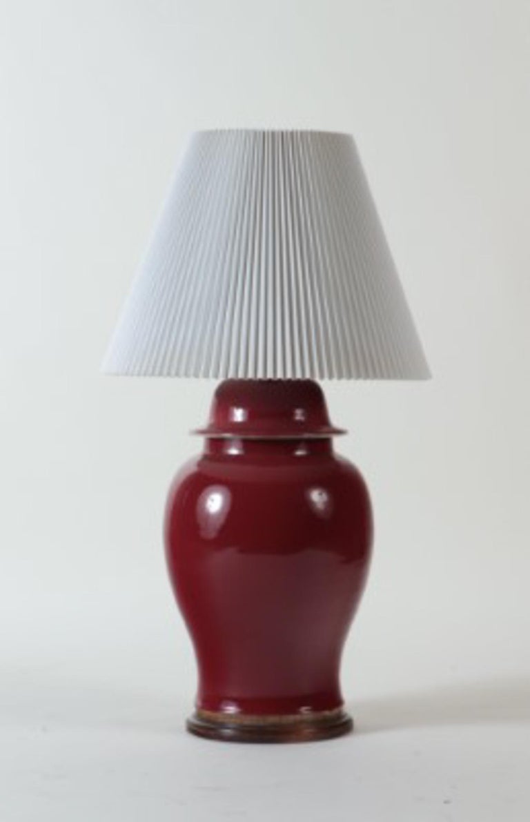 Oxblood Vase Table Lamp on Wooden Base, circa 1970s For Sale at 1stDibs