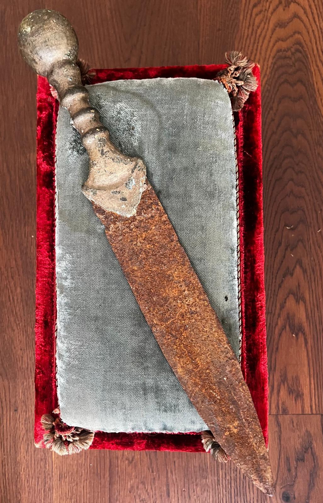 Antique Roman Gladiator Short Sword 1.AD with Bronze Teardrop Terminal ...