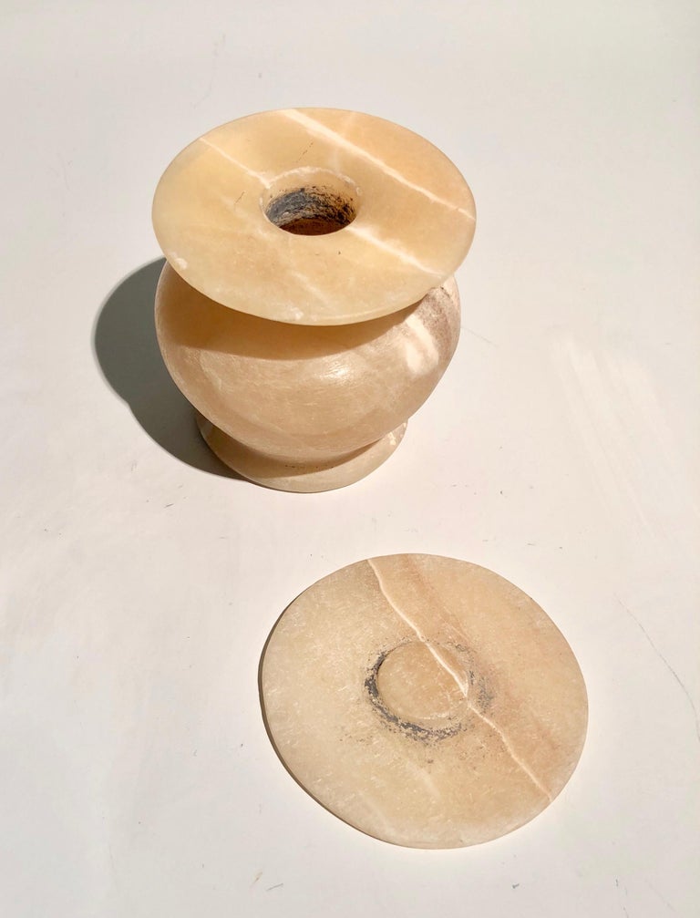 Ancient Egyptian, Dynasty XVIII, Alabaster Kohl Pot For Sale at 1stDibs