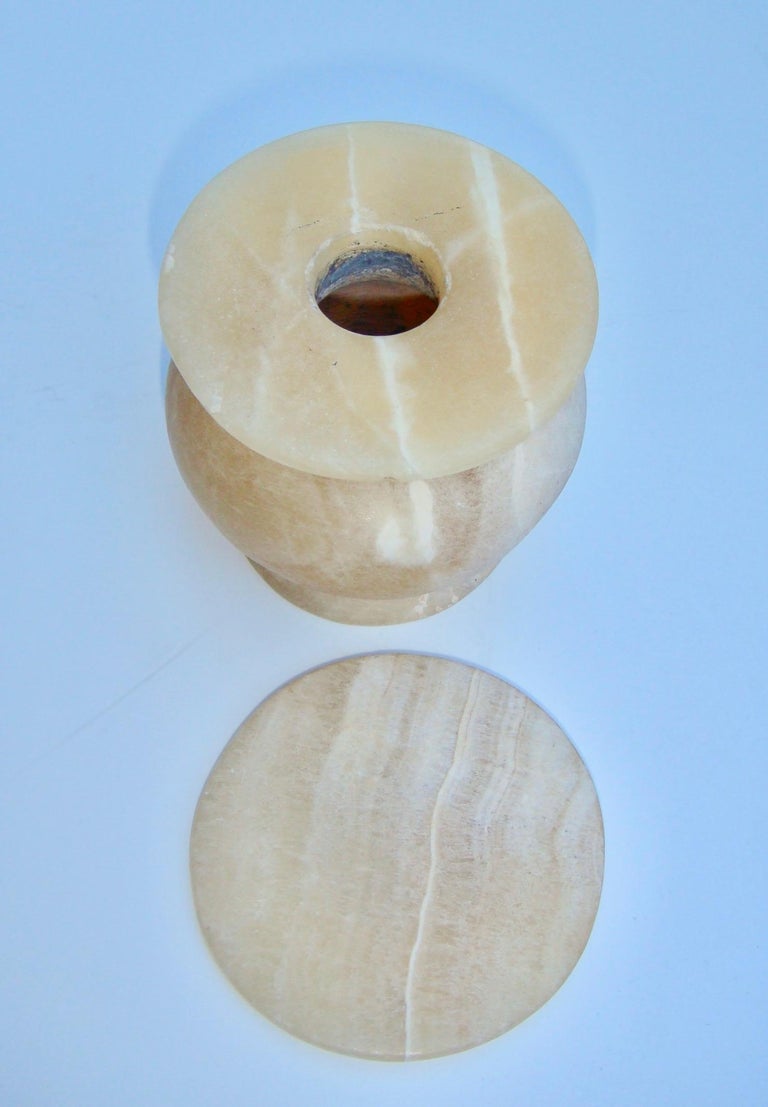 Ancient Egyptian, Dynasty XVIII, Alabaster Kohl Pot For Sale at 1stDibs