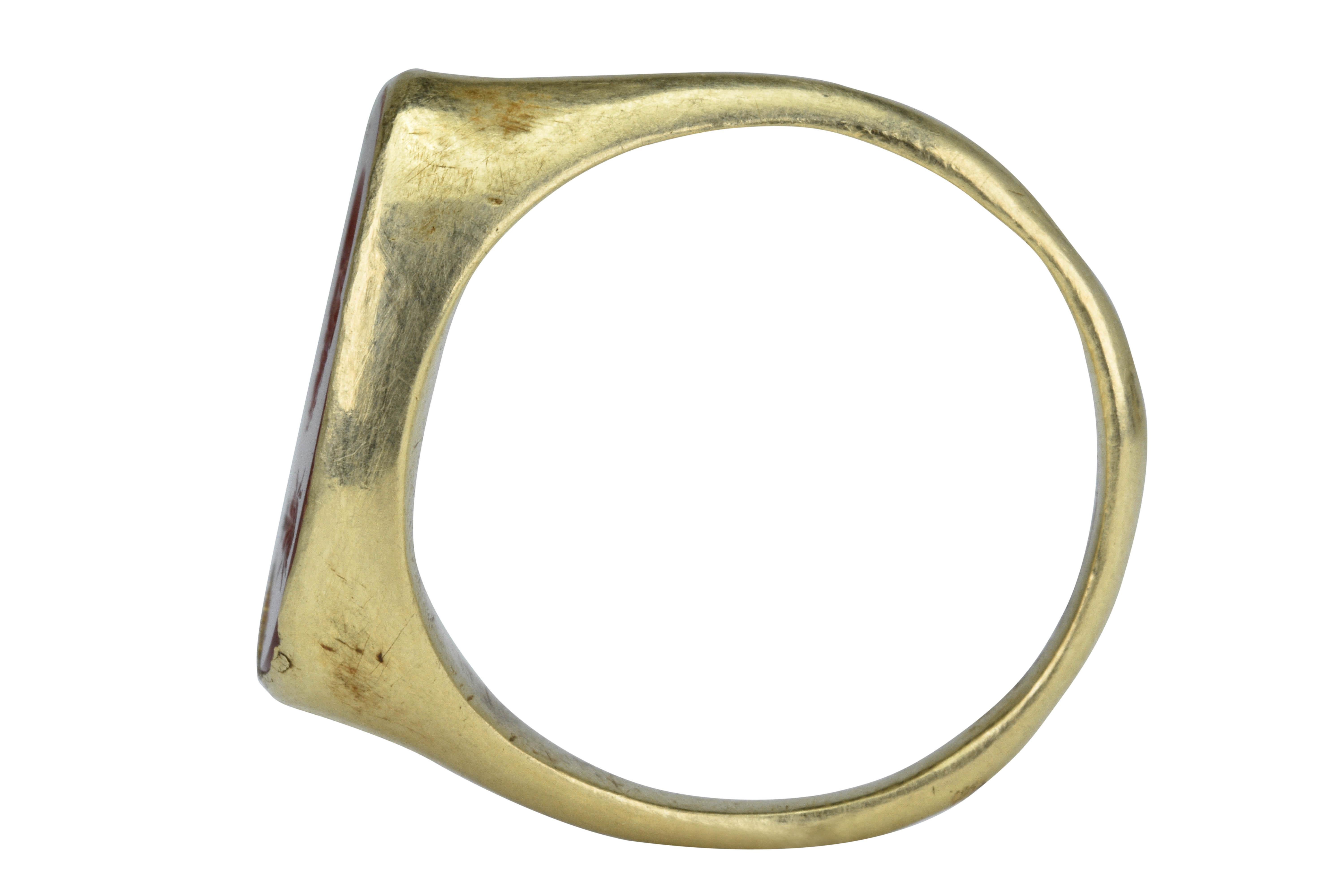 Ancient Imperial Roman Gold Signet Ring with a Carnelian Gem at 1stDibs ...