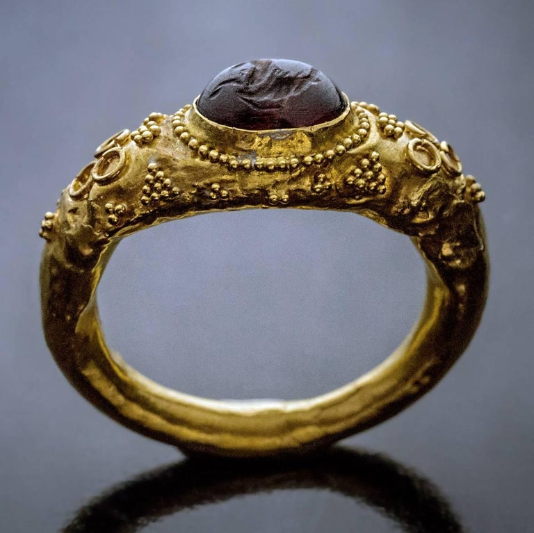 Ancient Roman Garnet Intaglio Gold Ring For Sale at 1stDibs | ancient ...