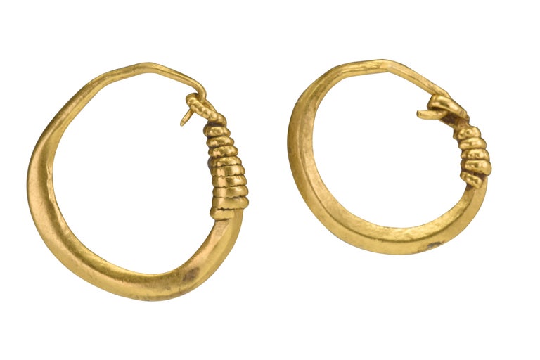 Ancient Roman Gold Earrings For Sale at 1stDibs