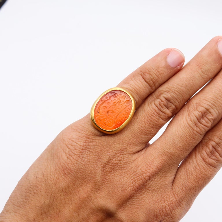 Ancient Seal Ring In Hammered 18Kt Yellow Gold With Carved Carnelian ...