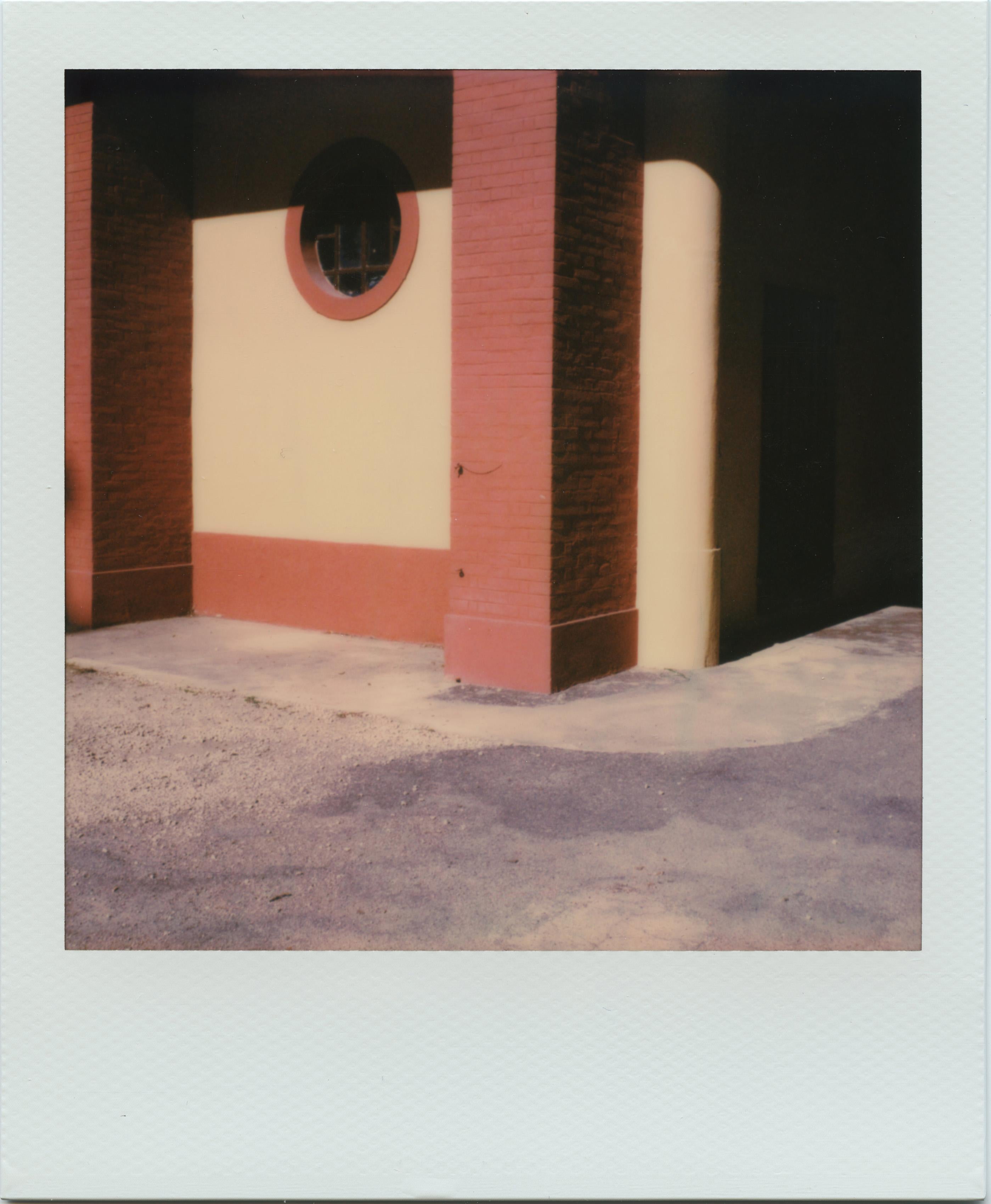 Andrea Tonellotto - Oblò, Polaroid, Color Photography, Representations ...