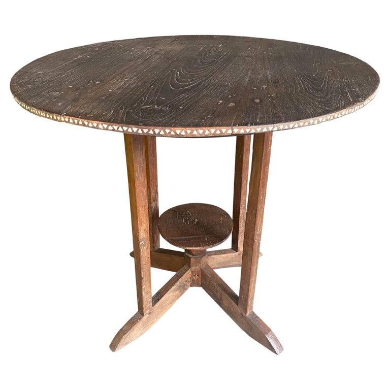 Table ancienne Andrianna Shamaris en marqueterie de coquillages En ...