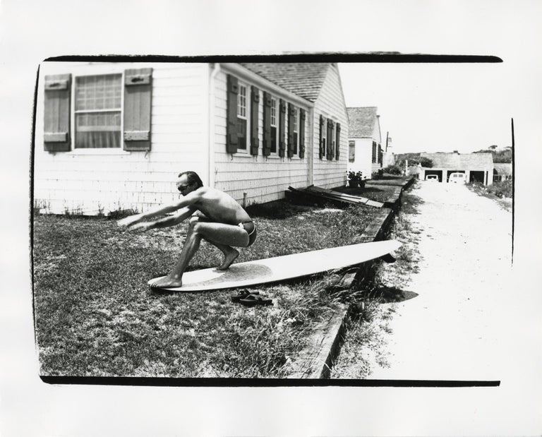 Andy Warhol – „Jon Gould auf Surfbrett in Montauk“ im Angebot bei 1stDibs