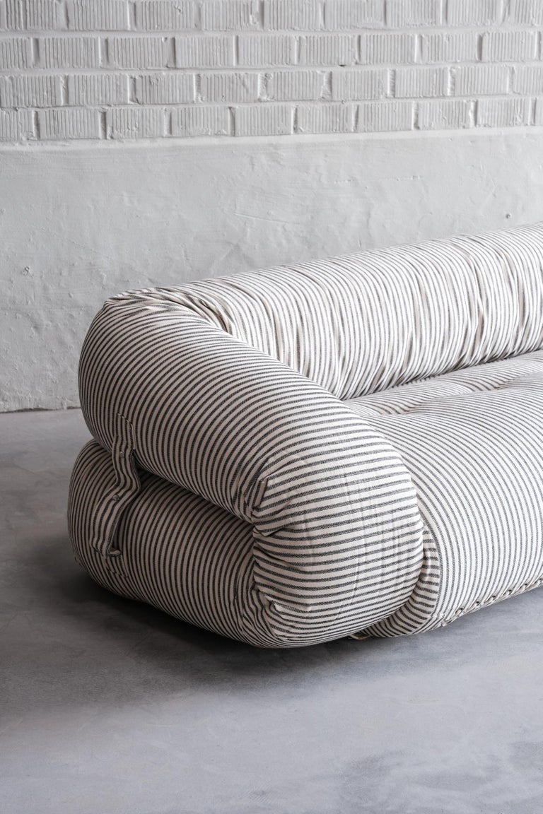 Anfibio Sofa by a. Becchi for Giovannetti Foldable Sofa at 1stDibs