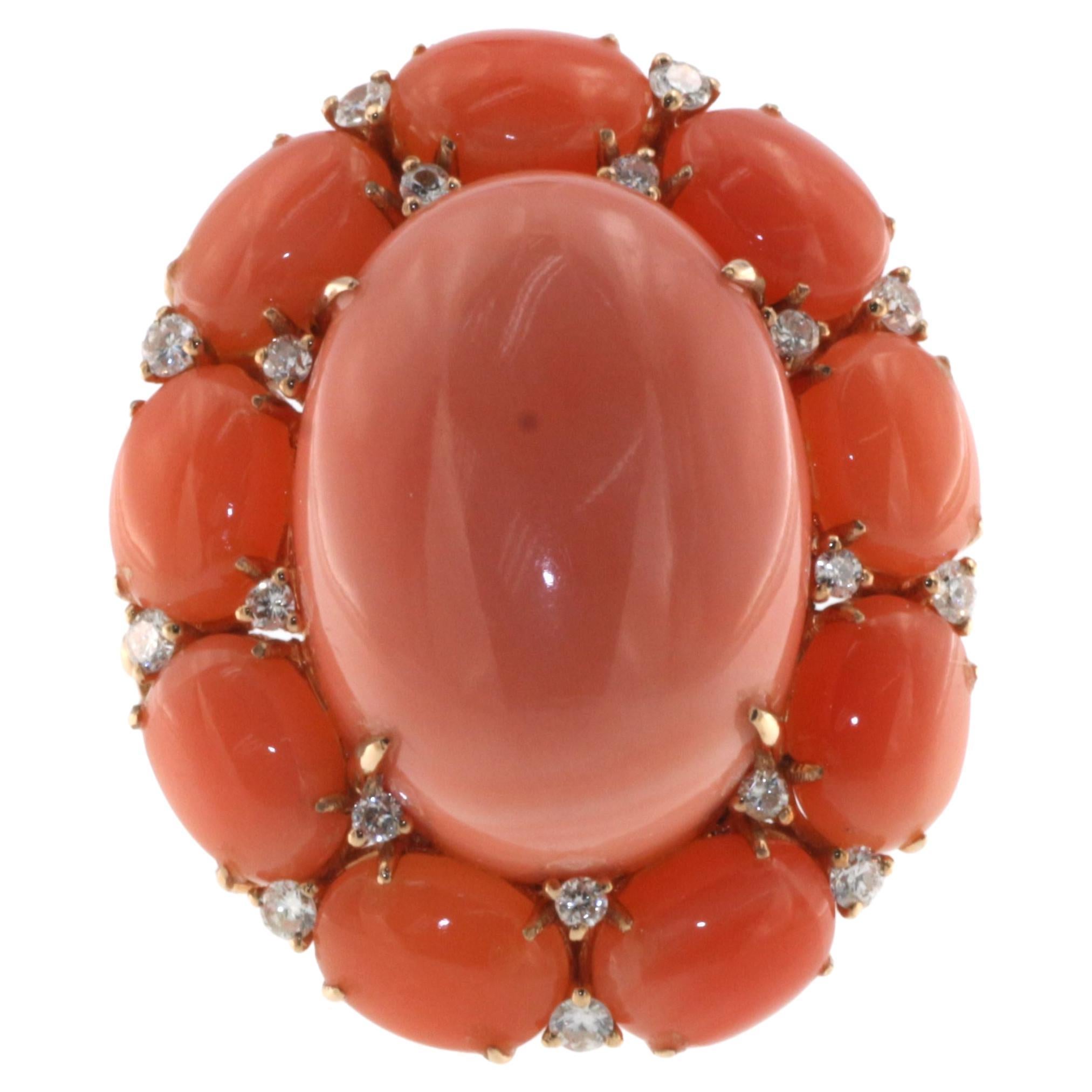 Angel Skin Coral Ruby Ring 1970s Vintage 18 Karat Yellow Gold Flower ...