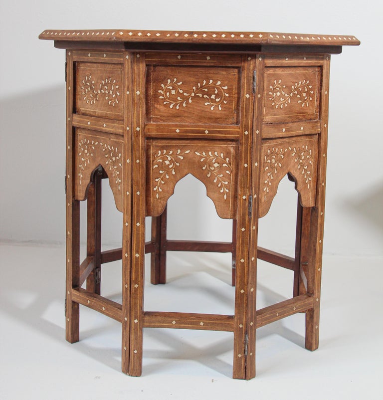 Anglo-Indian Octagonal Mughal Moorish Chess Game Table with Inlay India ...