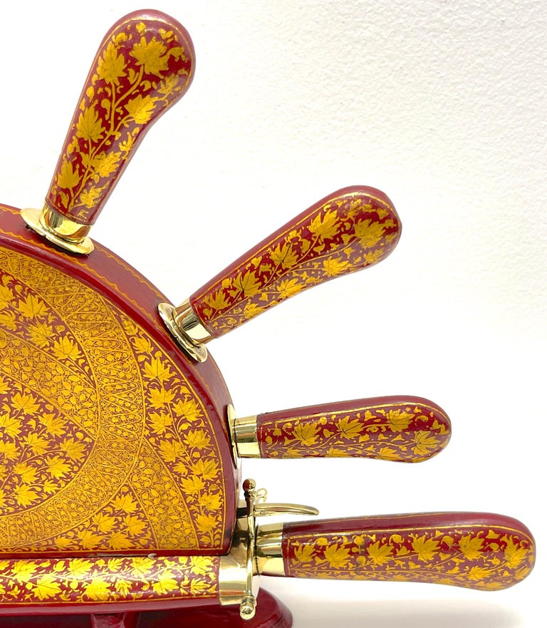 Anglo-Indian Red and Gilt Lacquer and Brass Carving Set For Sale at 1stDibs