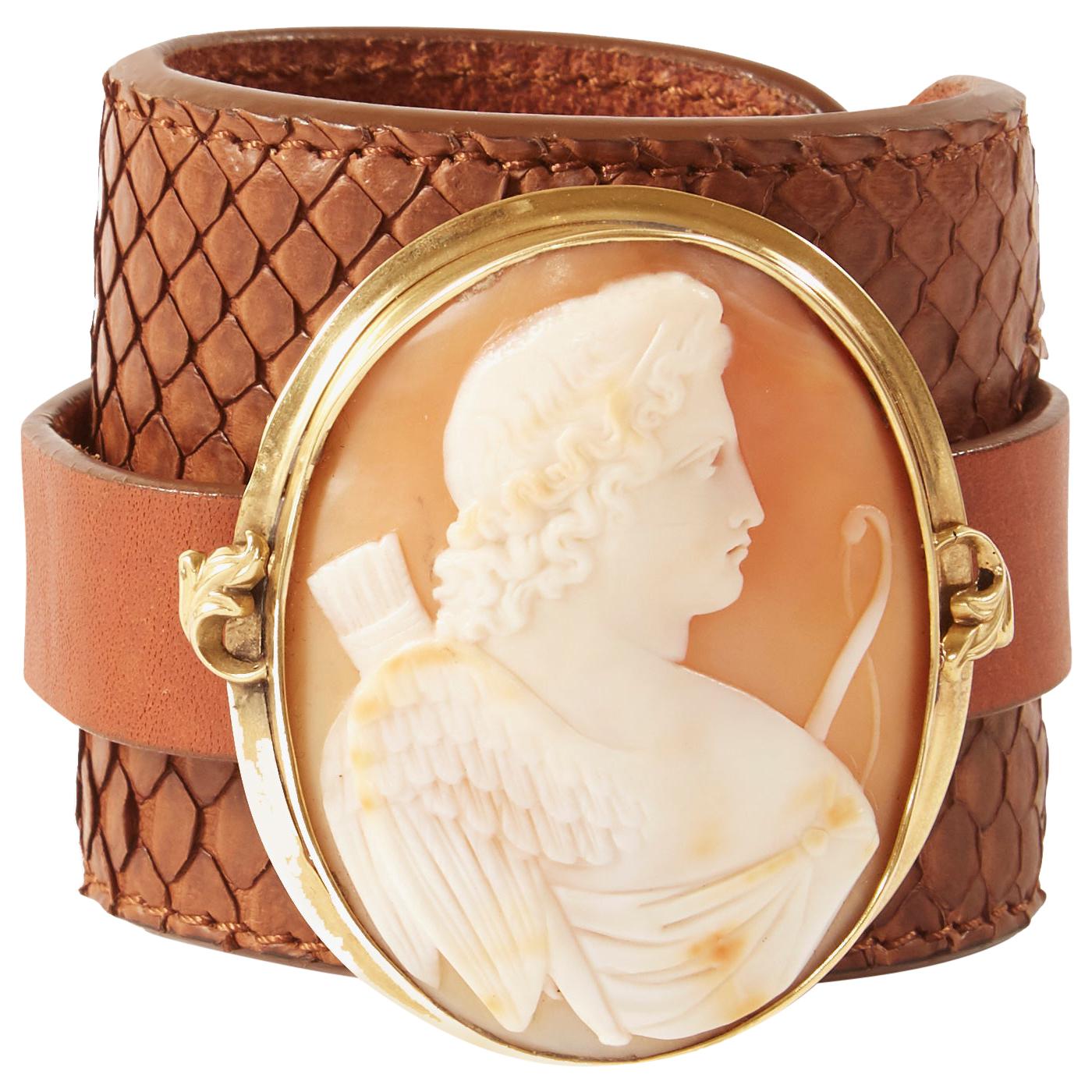 Anna Porcu Antique Cameo Depicting Eros in Original Gold Frame For Sale ...
