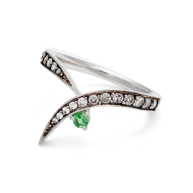 Anna Sheffield 18k White Gold, Tsavorite and Grey Diamond Ombre Nesting ...