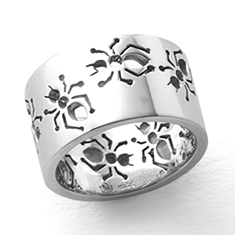 Ant Ring Laser-Cut White Gold For Sale at 1stDibs