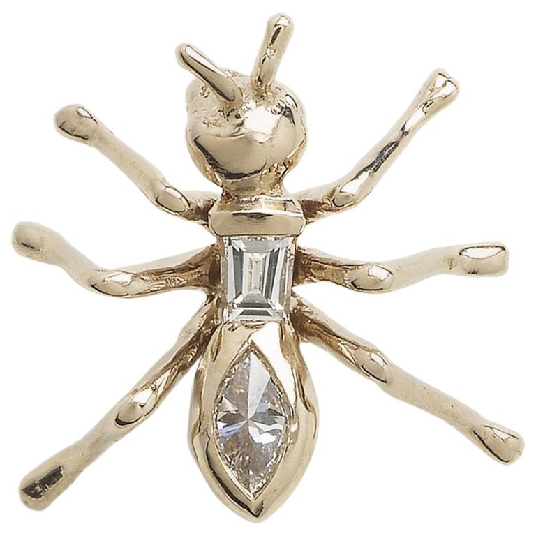 Ant Stud Earring Diamond, White Gold For Sale at 1stDibs