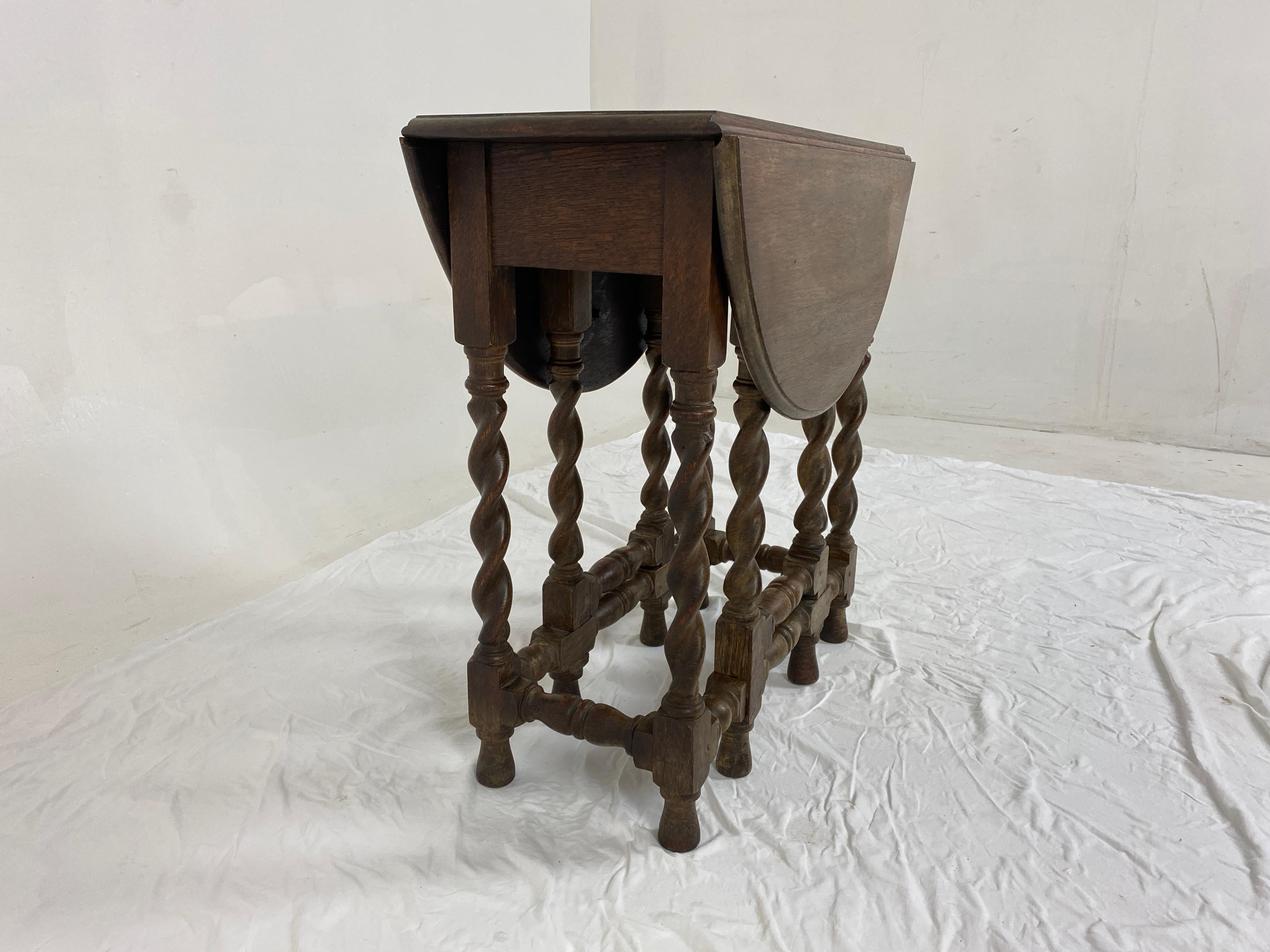 Ant. Victorian Oak Barley Twist Gateleg Drop Leaf Table, Scotland 1890 at 1stDibs