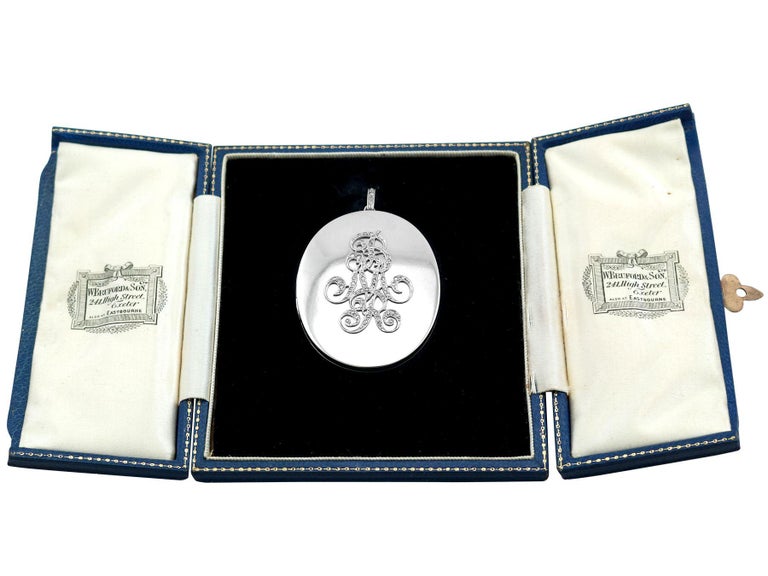 Antique 0.45ct Diamond and Platinum Locket For Sale at 1stDibs