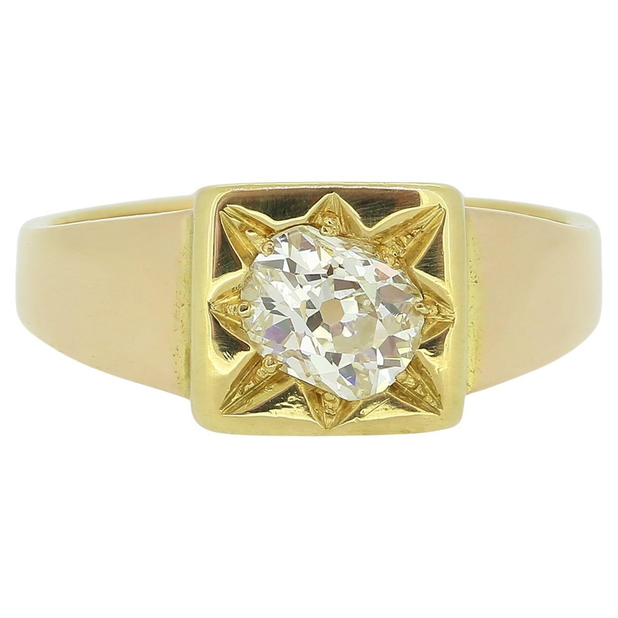 Antique 0.61 Carat Old Cut Diamond Signet Ring For Sale at 1stDibs