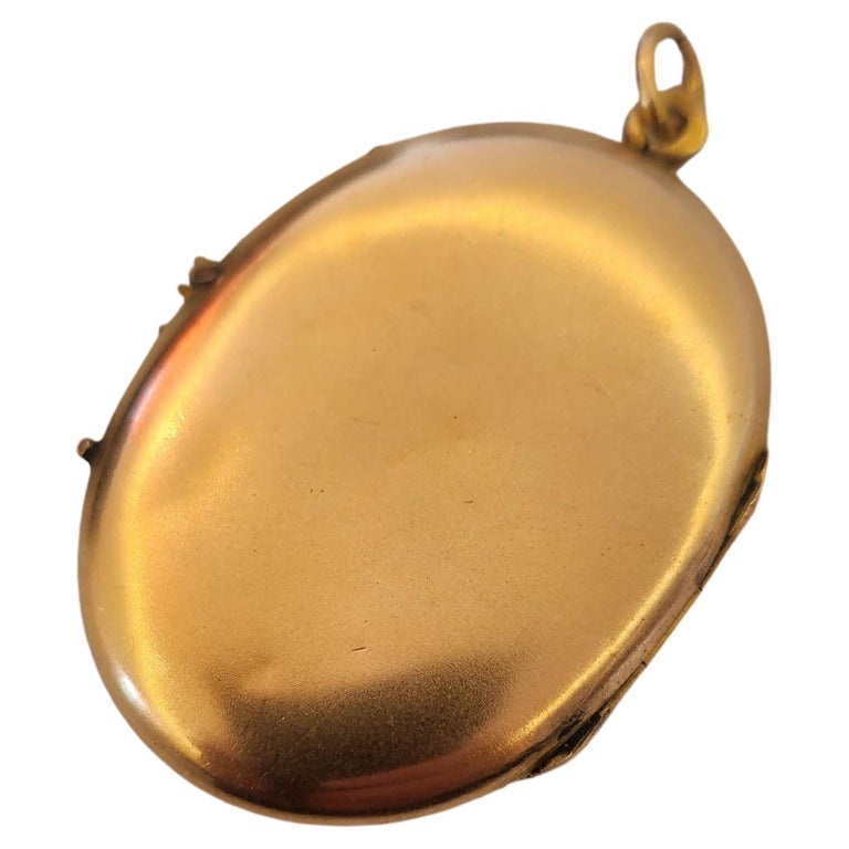 Antique Gold Russian Locket Pendant For Sale at 1stDibs
