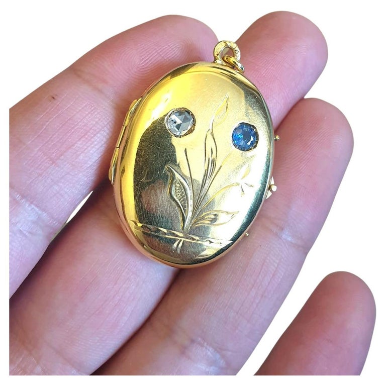 Antique Sapphire and Diamond Locket Pendant For Sale at 1stDibs