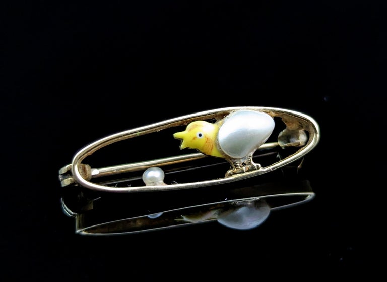 Antique 15k gold Chick brooch, baroque pearl, enameled For Sale at 1stDibs