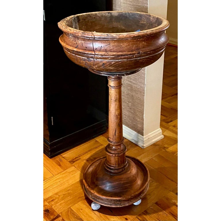 Antique 17th Century Carved Wood Pedestal Brazier For Sale at 1stDibs