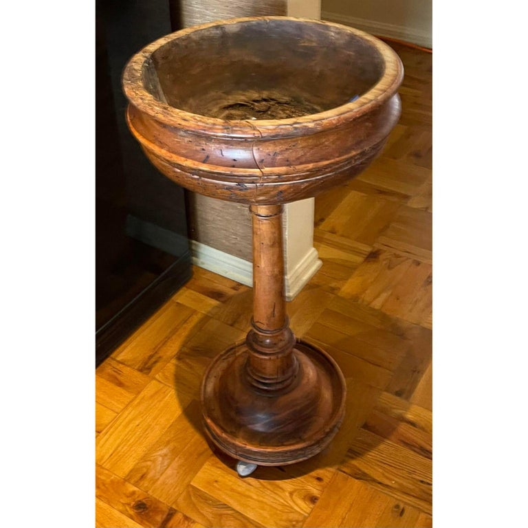 Antique 17th Century Carved Wood Pedestal Brazier For Sale at 1stDibs